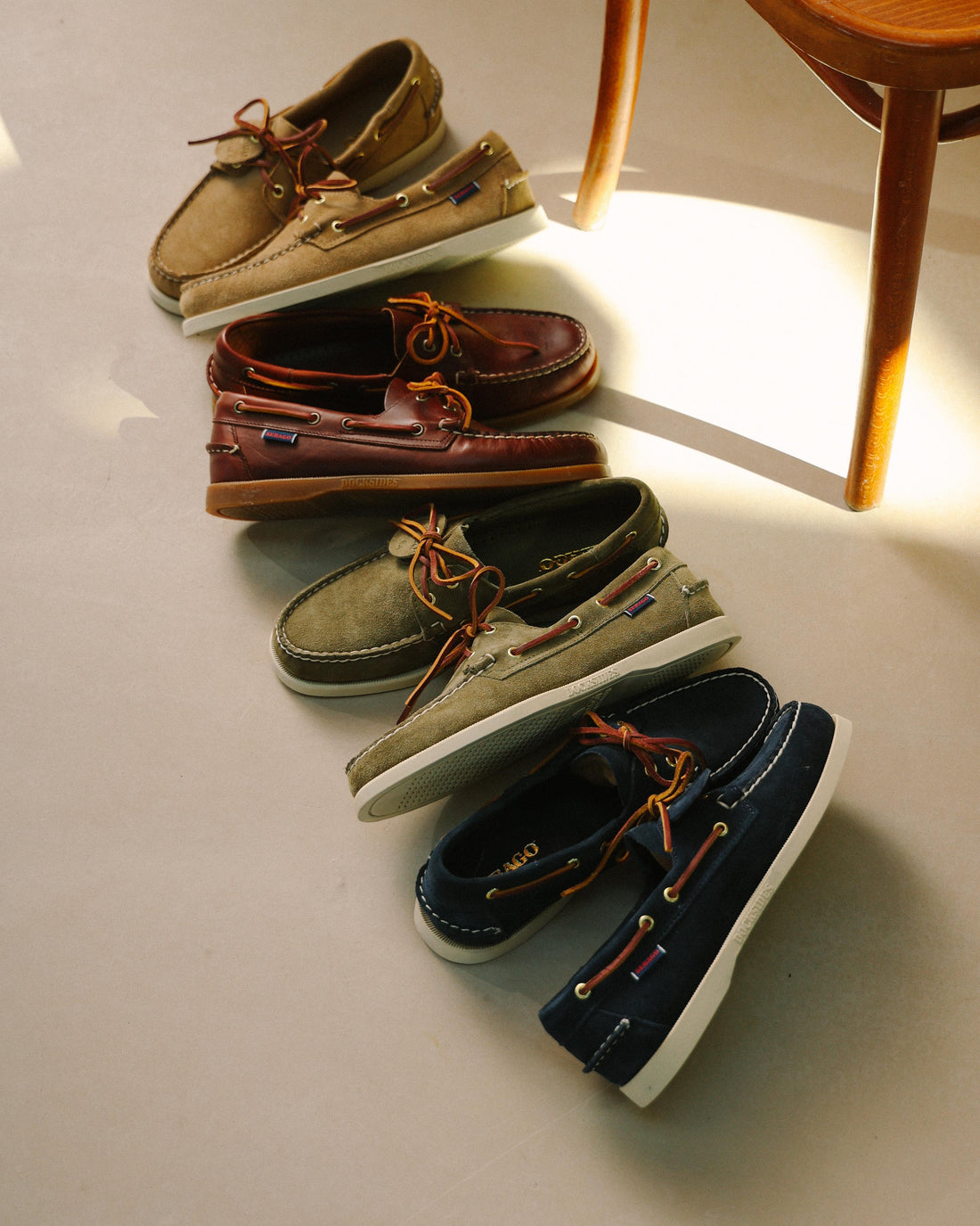 Koop New Amsterdam Surf Association items online bij Baskèts